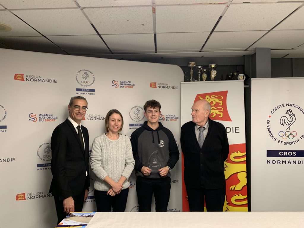 Carambole – LIGUE DE NORMANDIE DE BILLARD